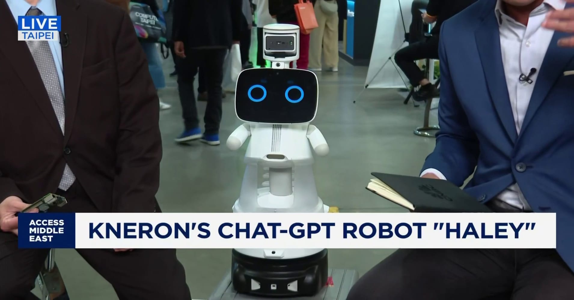 Kneron's smart robotics, powered by Chat-GPT
