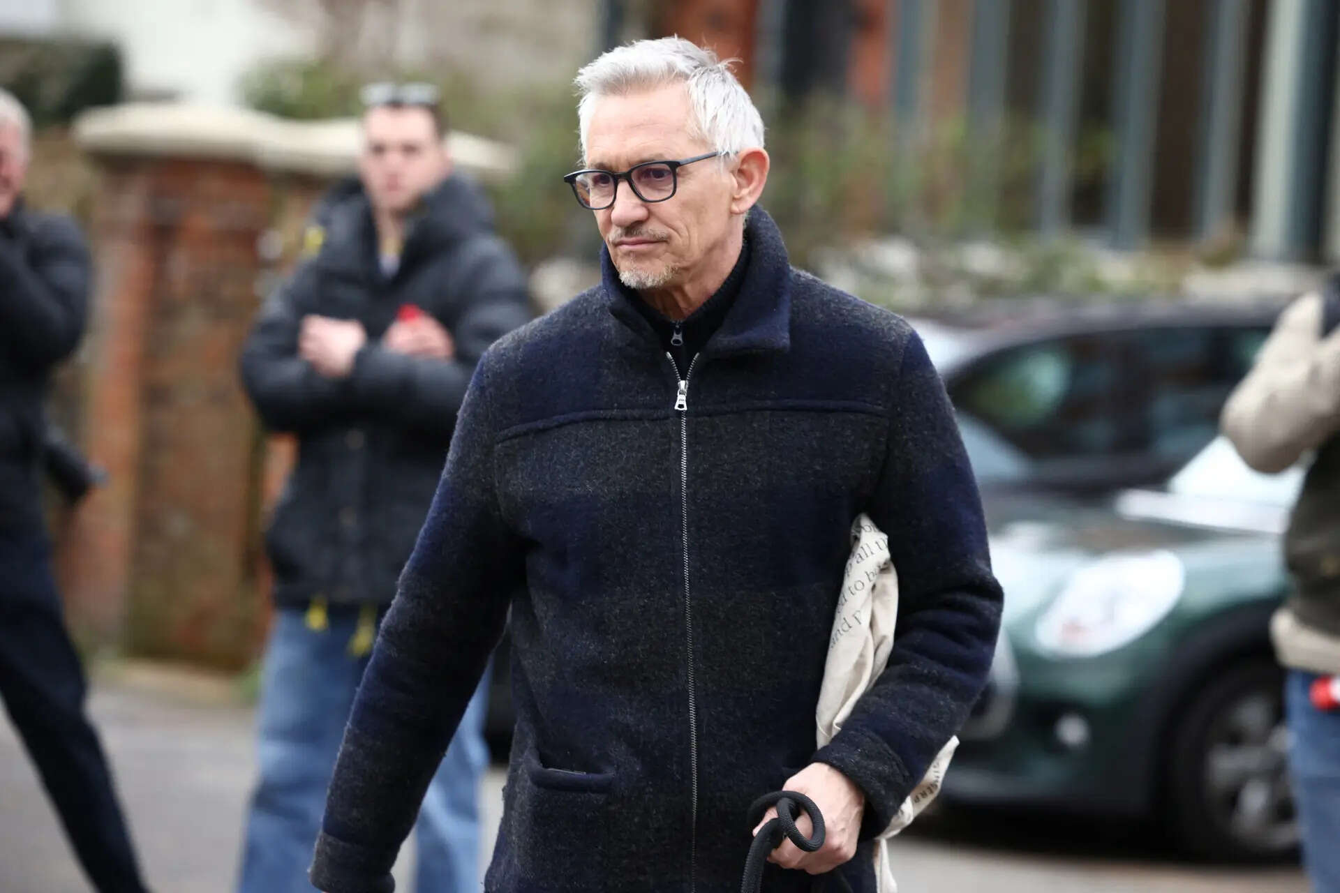 Gary Lineker leaves BBC after controversial "rat" post depicting ...