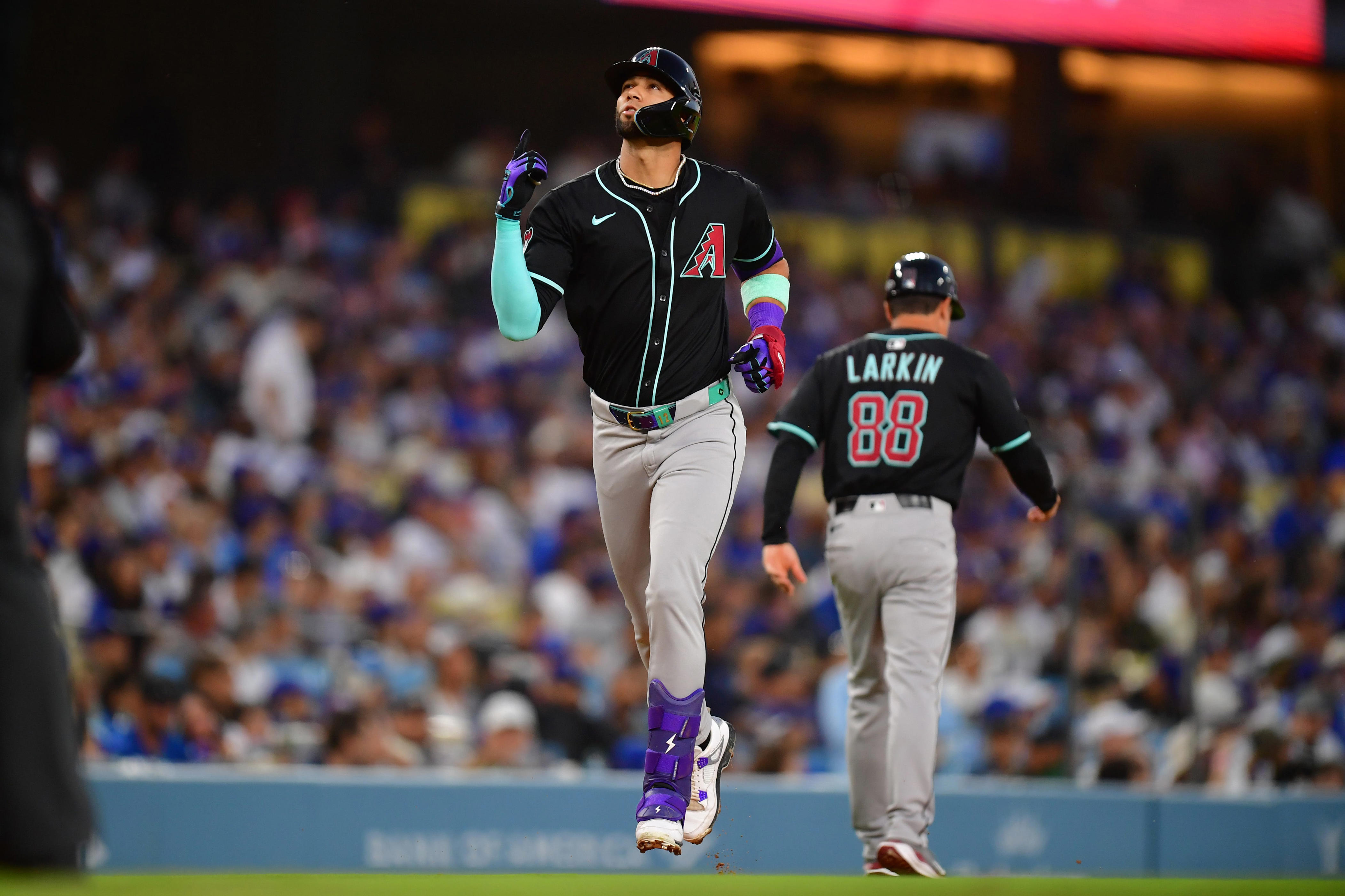 Home runs, Brandon Pfaadt's pitching and one very long at-bat help ...