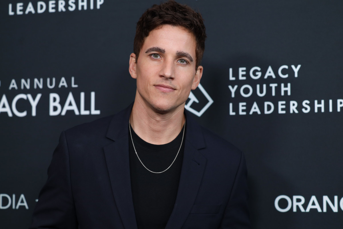 Mike Manning on Playing a Groundbreaking Role in CBS's 'Beyond the Gates'