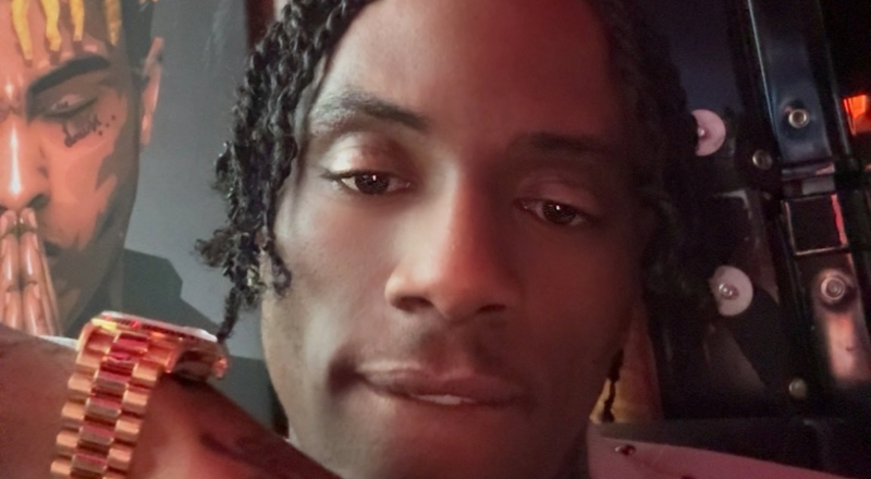 Soulja Boy makes entire crowd diss DDG at recent show