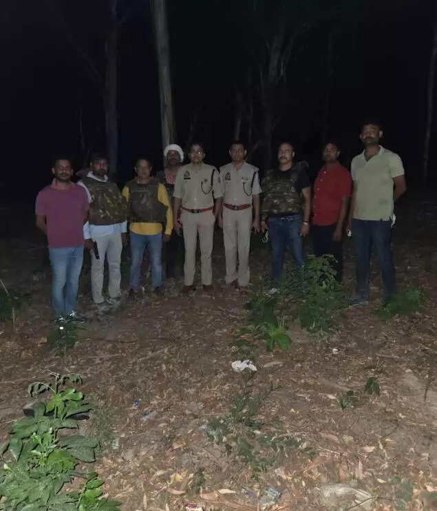 UP Police kill Rs 1 lakh reward criminal Sonu Pasi in encounter; arms ...