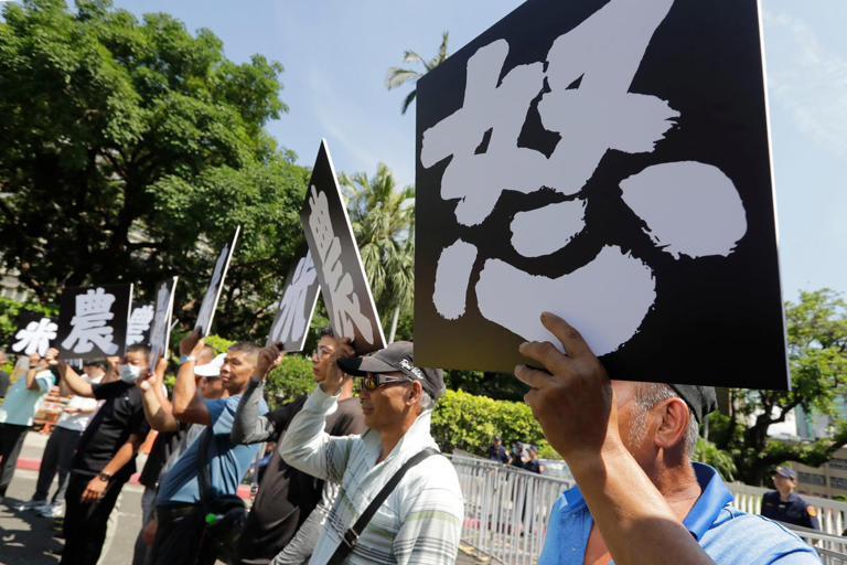 Taiwan's president downplays tariff tensions with the US as 'frictions ...