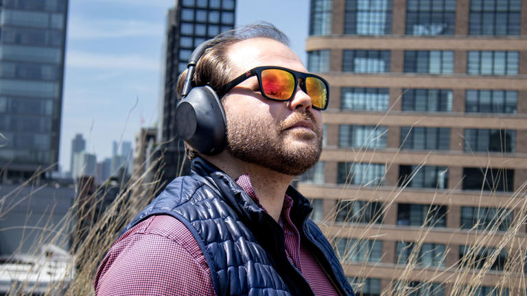 Change these 5 Sony WH-1000XM6 settings right now for better, more ...