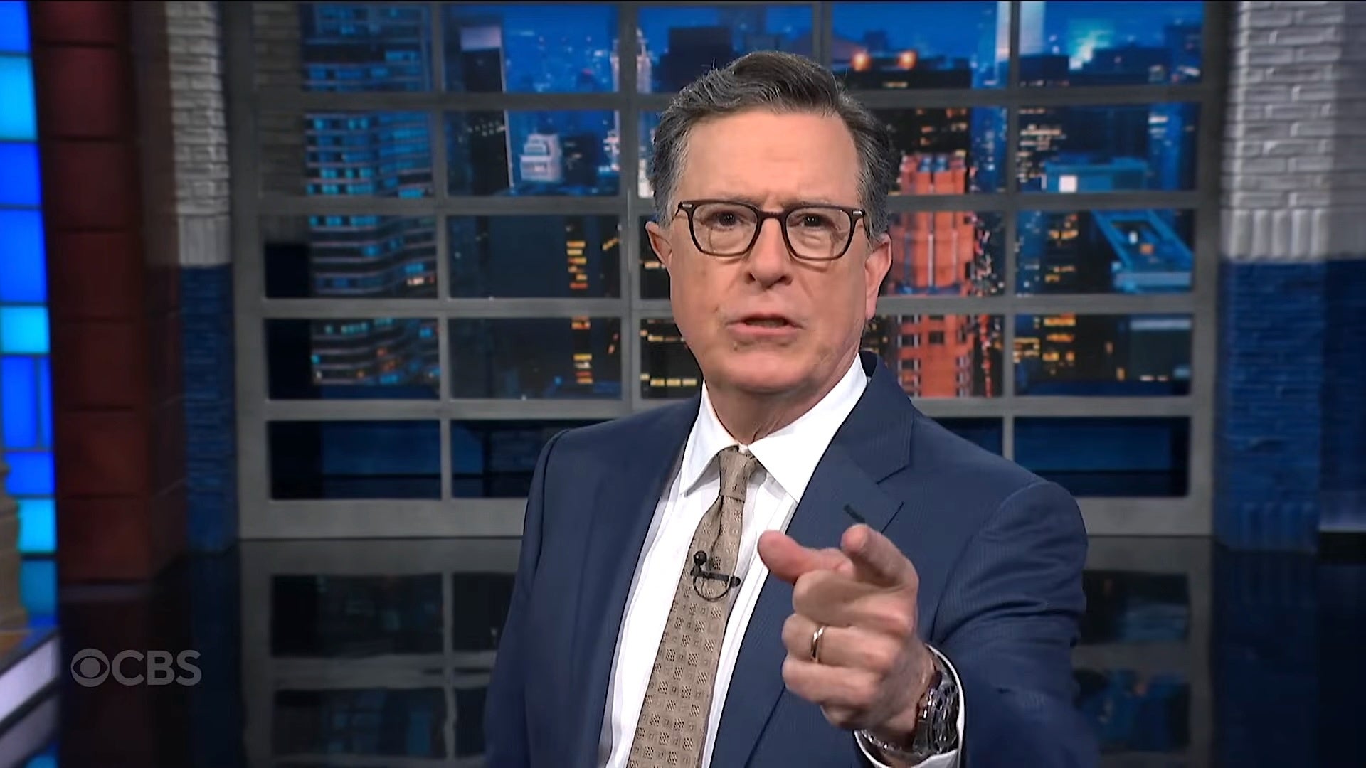 Stephen Colbert Loves His Audience's Reaction To 'Out Of Nowhere' Trump ...