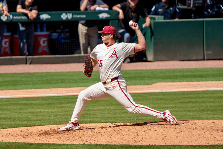 SEC baseball games today: Full TV schedule, scores for Tuesday's ...