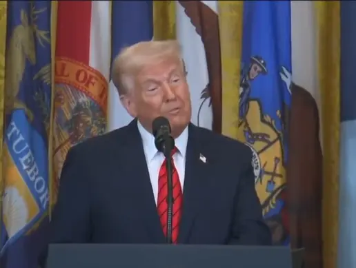 Trump diz que Putin está louco após maior ataque russo à Ucrânia