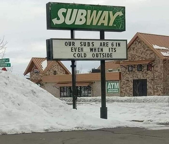 40 Unhinged Signs That Don’t Help Anyone