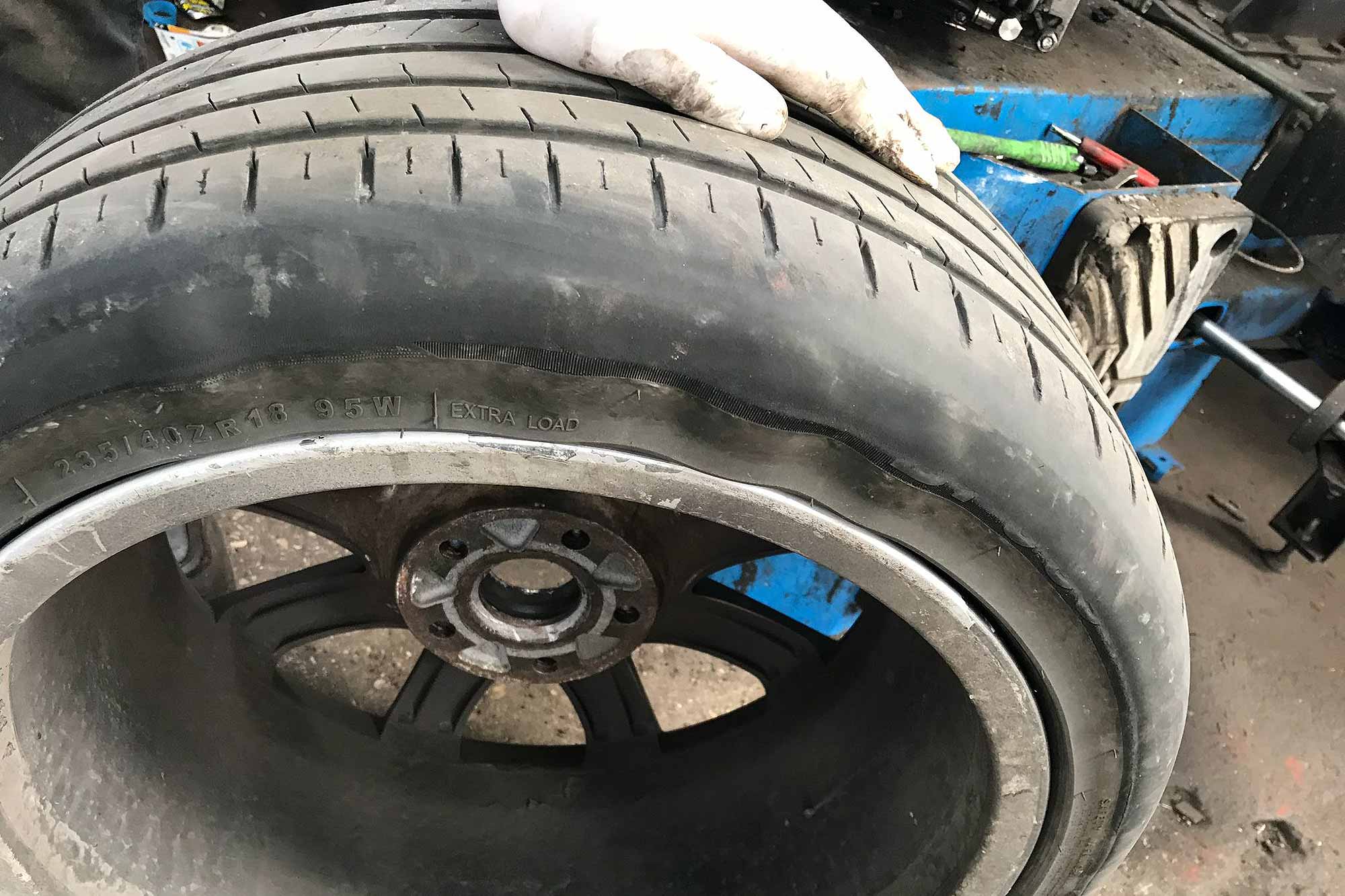 Huge increase in MoT failures for worn tyres