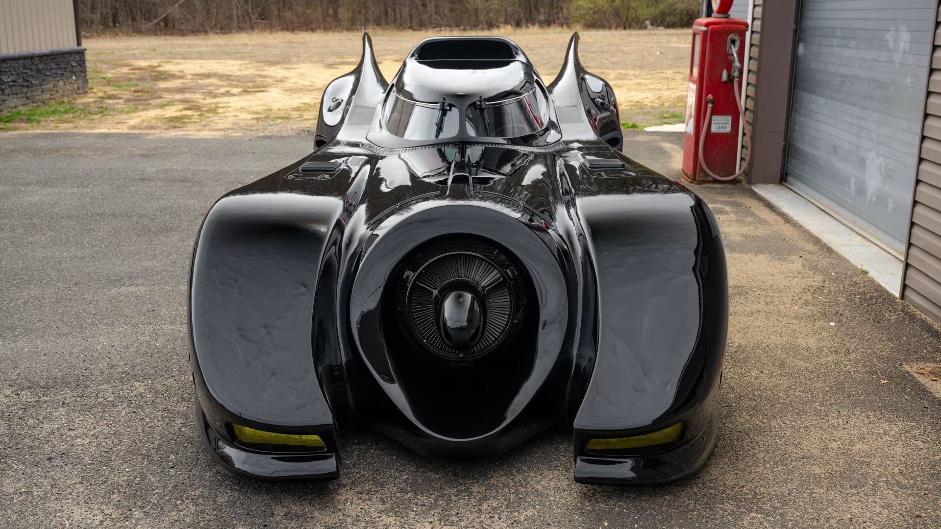 Photos: Legendary 1989 Batmobile equipped with flamethrower auctioned ...