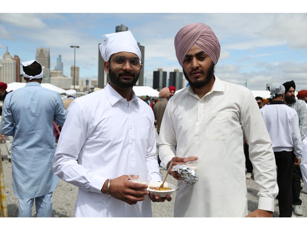 'Our way to give back' — thousands gather in Windsor for Khalsa Day ...