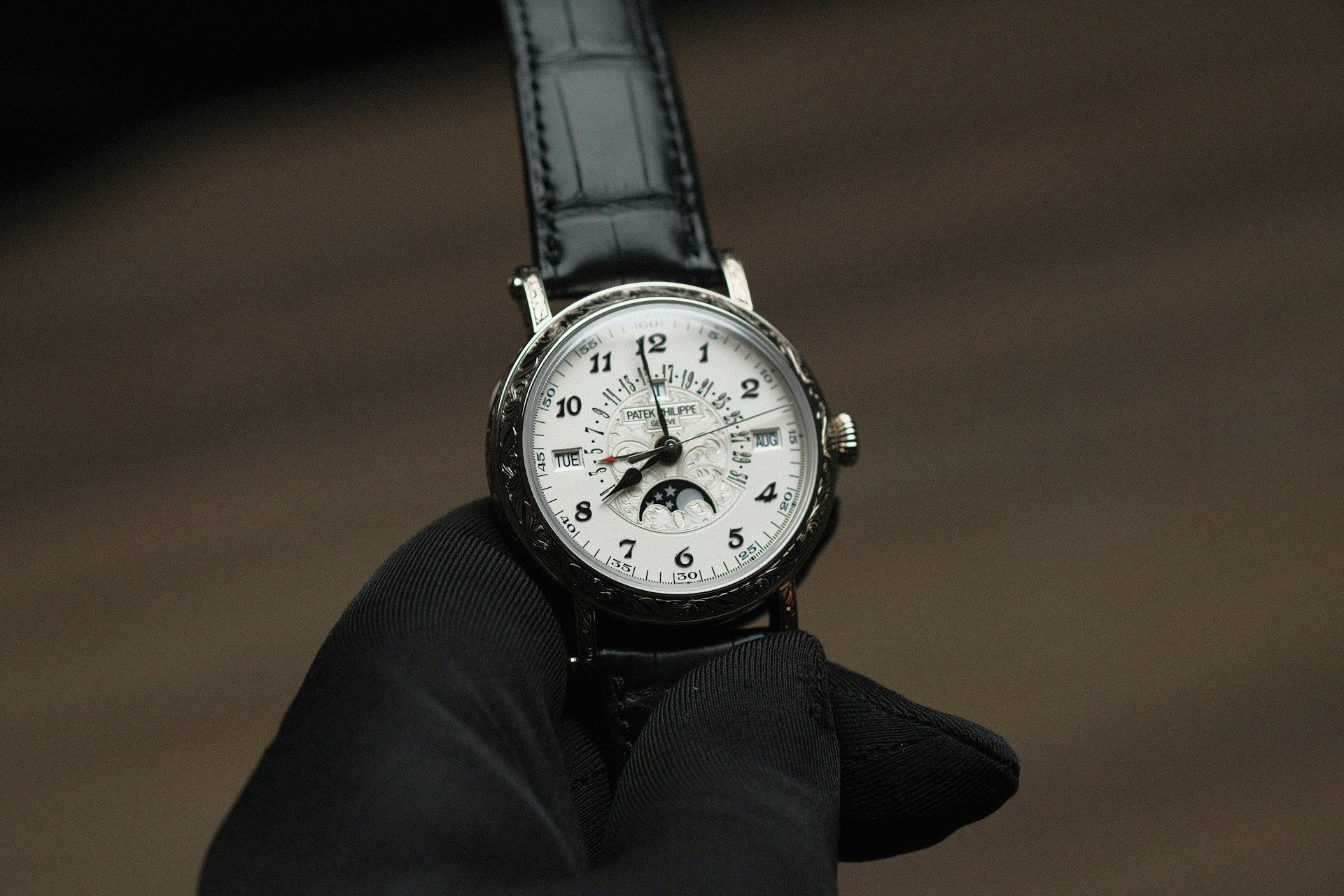12 Old Watches That Could Be Worth Thousands