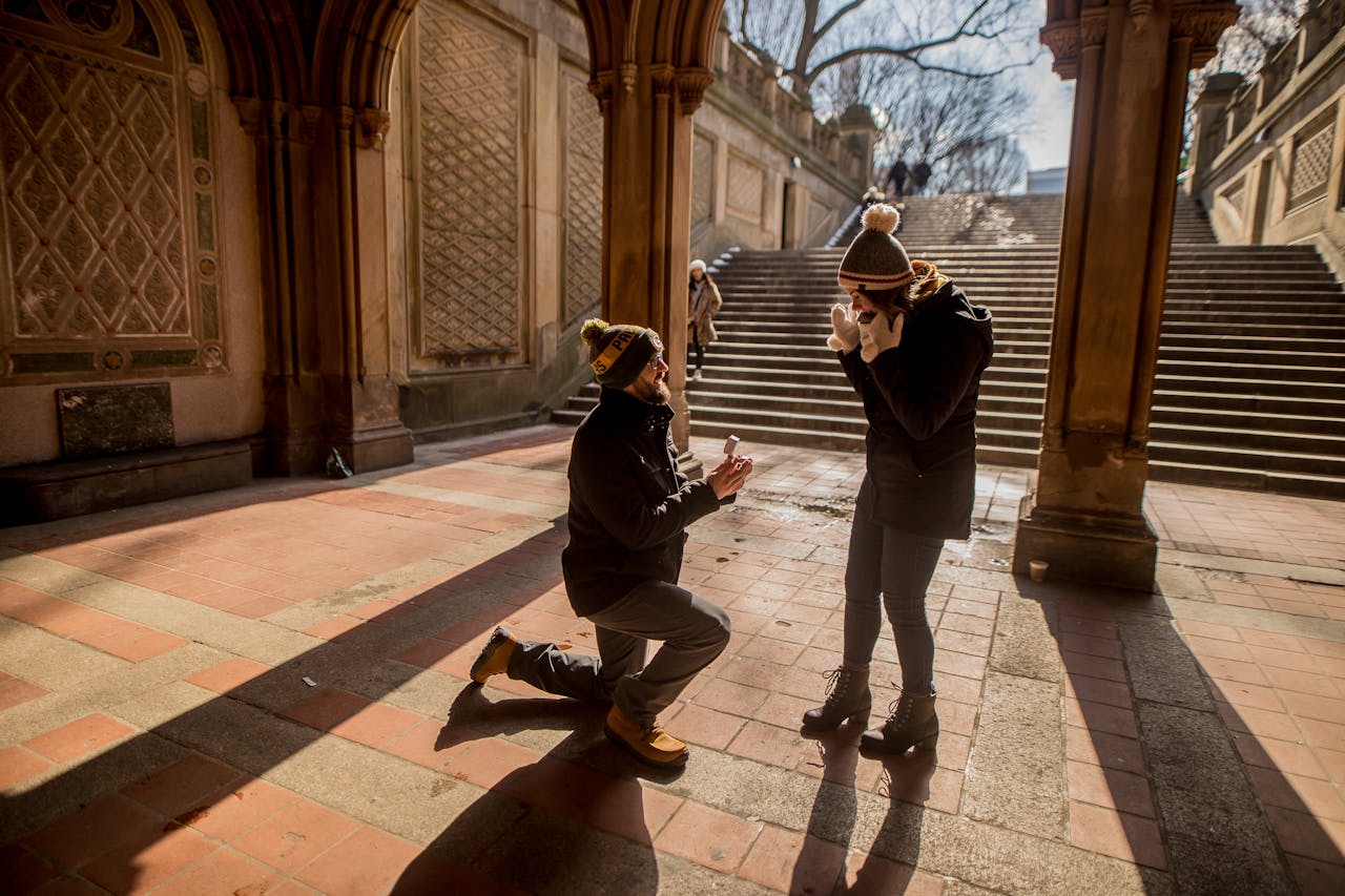 5 Romantic Marriage Proposal Ideas That Will Melt Their Heart