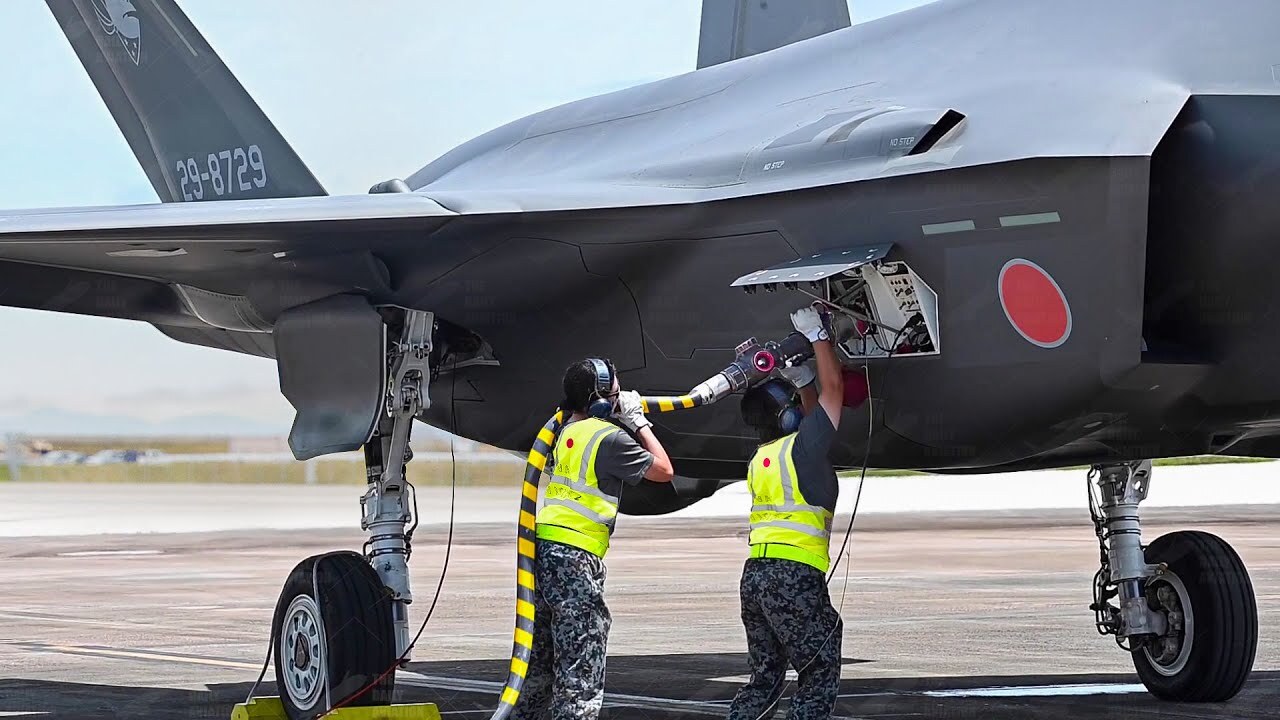 Refueling Japanese New Massive Stealth F35 Fighter Jet