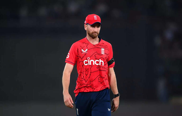 Who is Richard Gleeson, English pacer joining MI in IPL final IPL ...