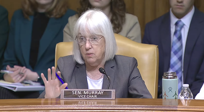 Murray Confronts Duffy on DOT Budget Chaos, FAA Layoffs, and Vanishing ...