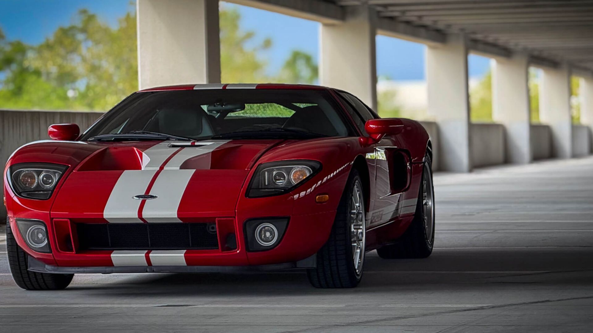 MCC Readers Get Double Entries to Win Legendary 2005 Ford GT