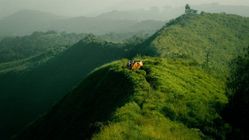Ini Dia 3 Bukit Premium di Jatim: Jalur Pendakian Mirip Torean, Akses ...