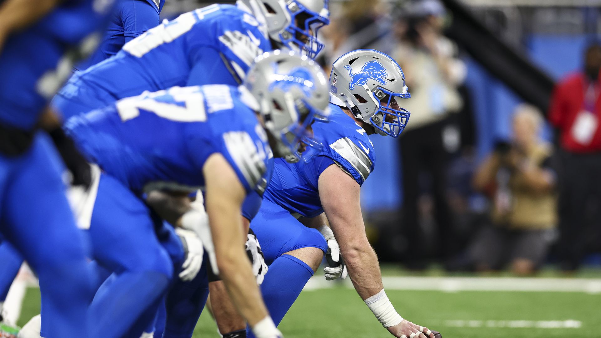 Open thread: What will the Lions’ starting offensive line look like in 2025?