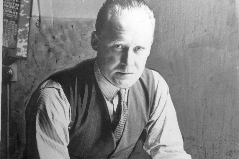 Stoke-on-Trent to mark 130th anniversary of Spitfire designer Reginald ...