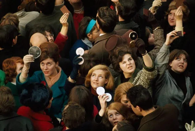 50 Unseen Images from the Year 1966