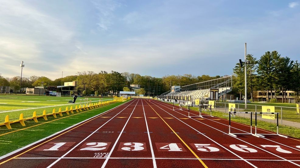 WATCH: Thousands race in 2025 Bayshore Marathon this Saturday