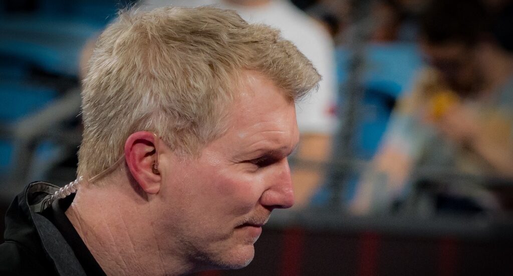 Grosse incom­pré­hen­sion de Jim Courier autour de Zverev : « Je n’ai ...