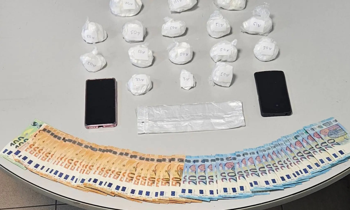 Θεσσαλονίκη: Μία 35χρονη και ένας 57χρονος διακινούσαν κοκαΐνη στα ...