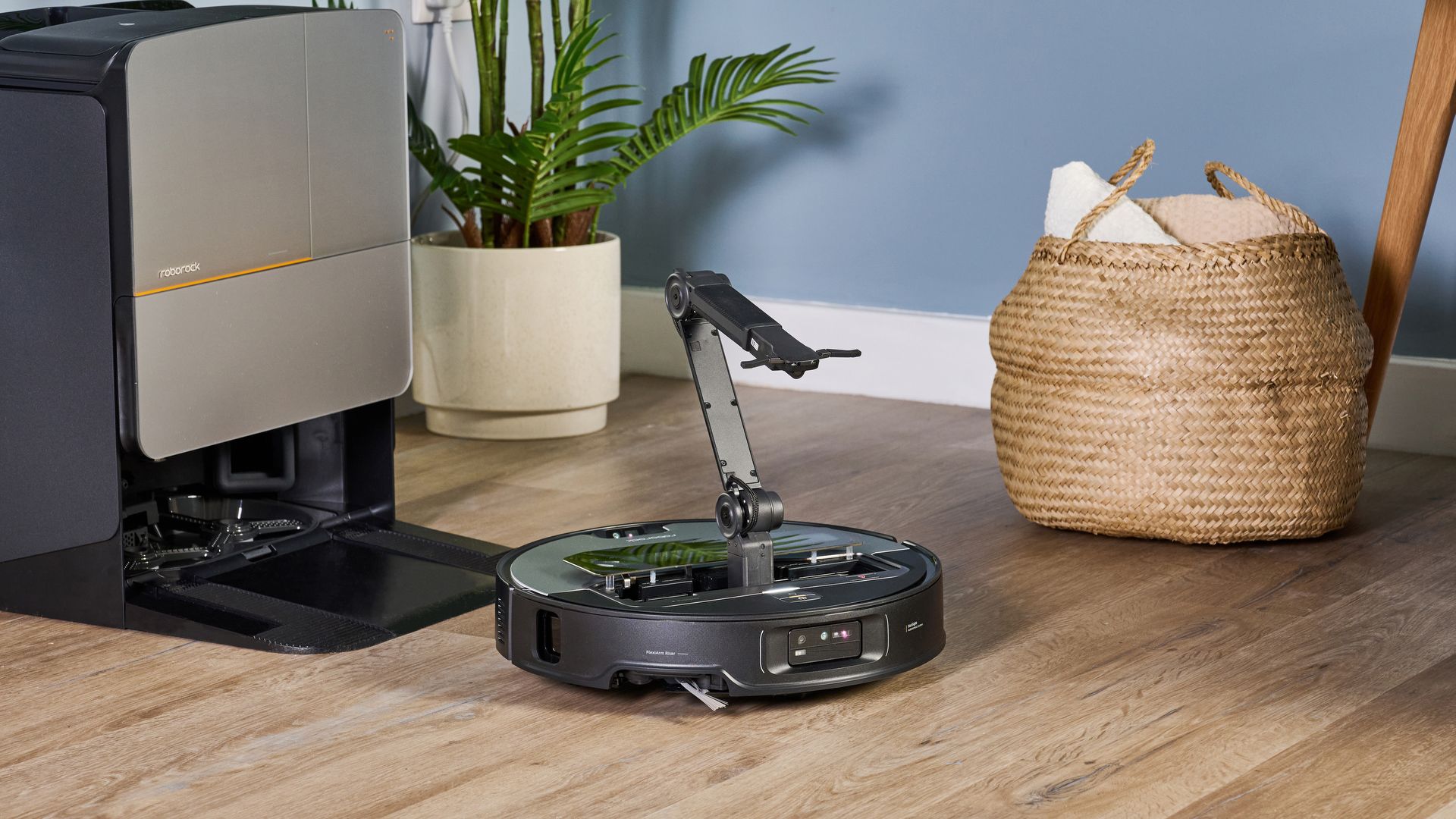 I spent two weeks with the world's first robovac with a mechanical arm ...