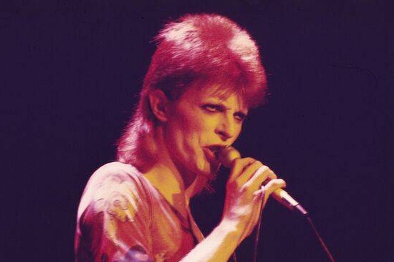 David Bowie fans baffled as they realize his real name isn't what they ...
