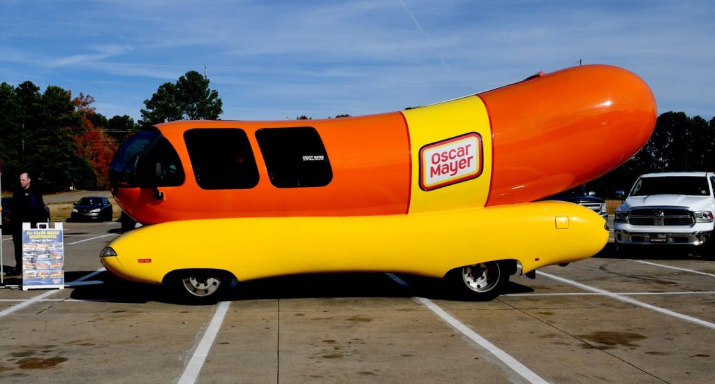 Fox Sports to air Wienermobile race