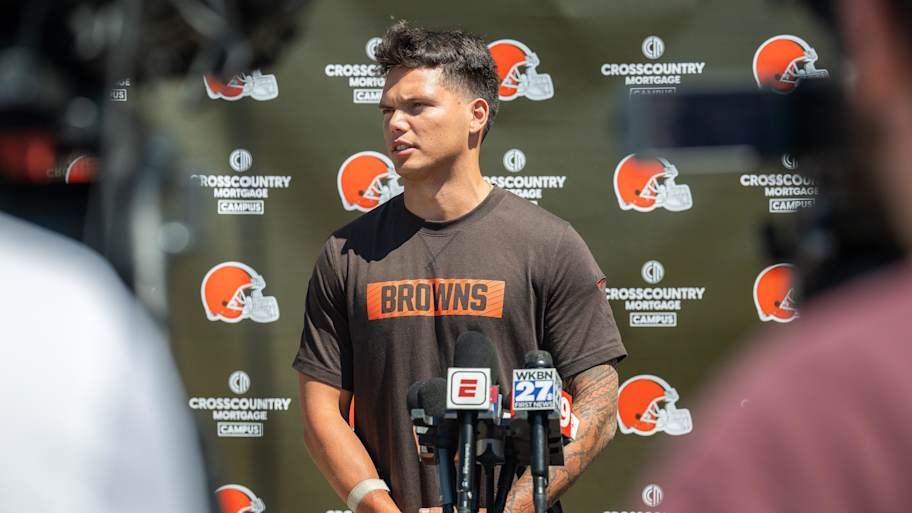 Cleveland Browns' Quarterback Depth Chart: Dillon Gabriel Above Shedeur ...