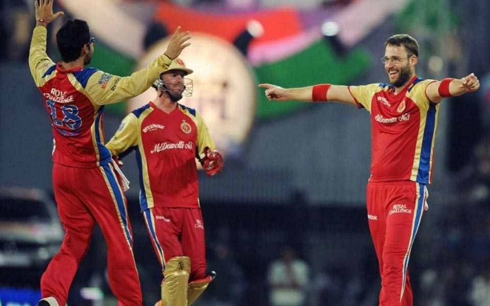 How many times has RCB finished as table toppers in IPL history?