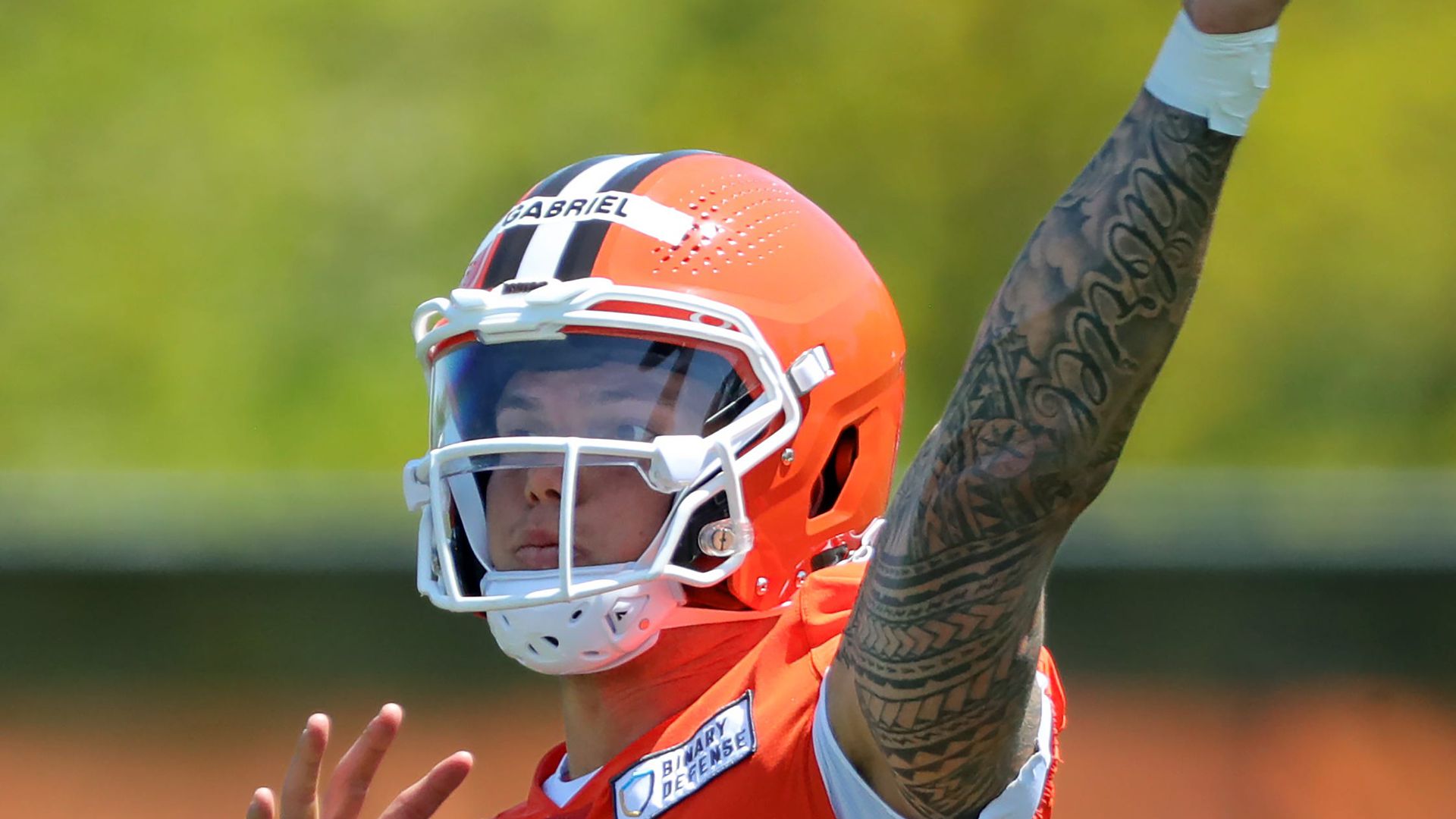 NFL insider predicts Browns QB room including who is ‘odd man out’