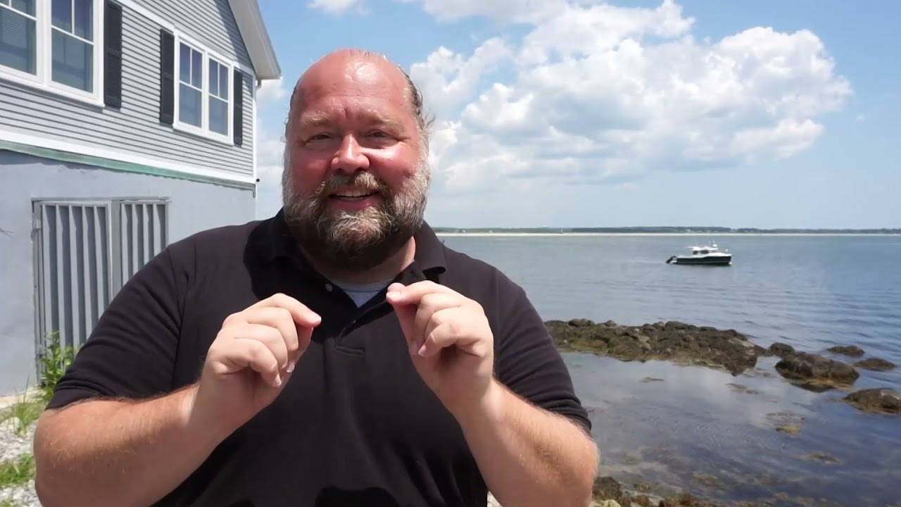 How to Analyze a Firm's Digital Footprint