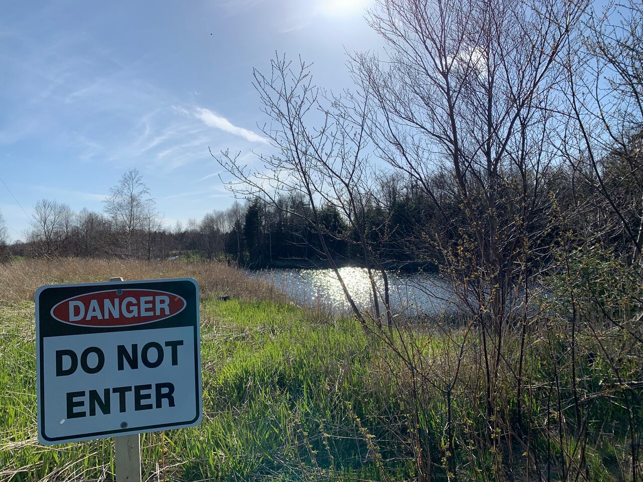 Retired journalist-turned-hero recounts golf course rescue