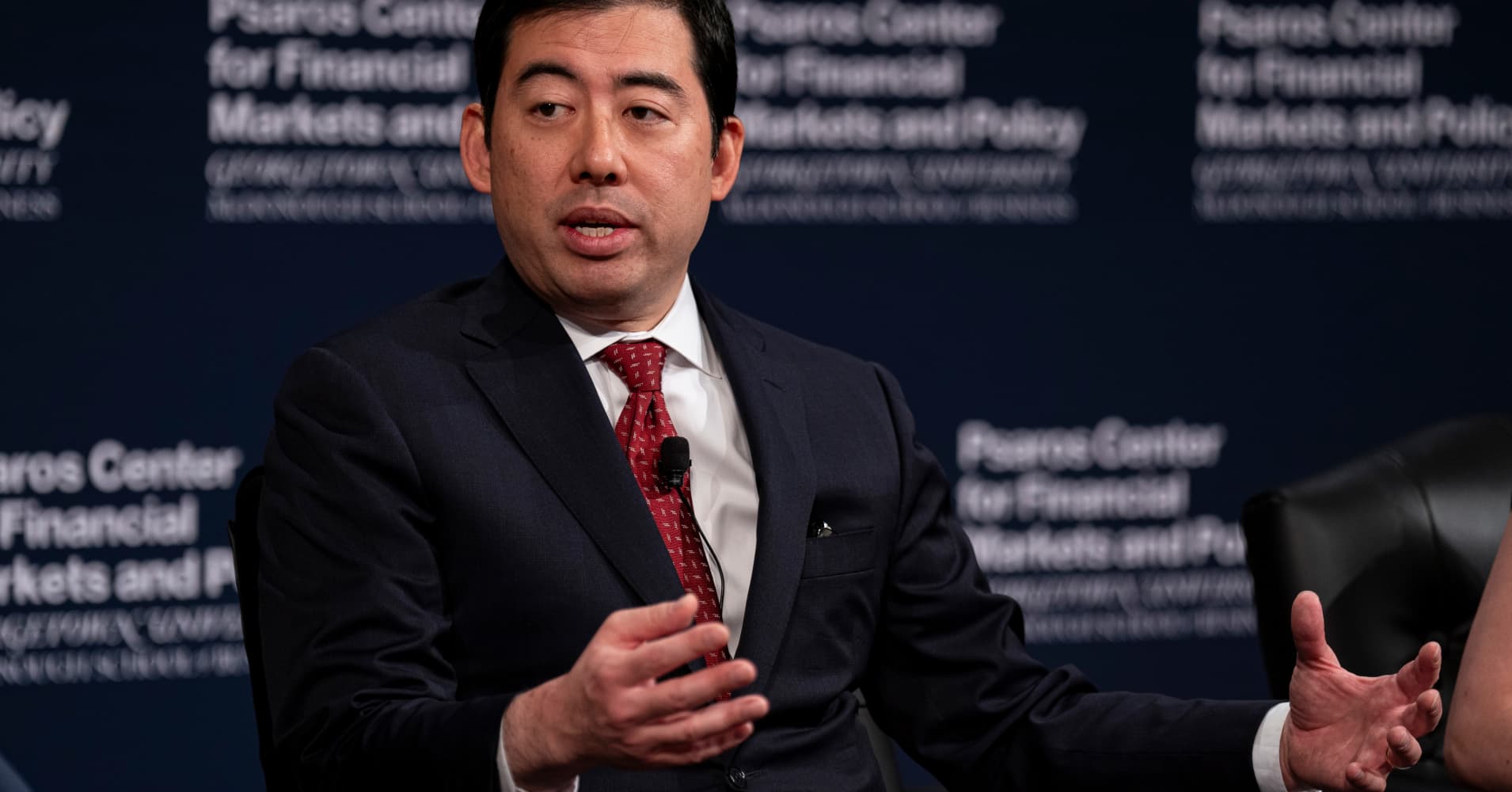 Asset managers prepare for the SEC to break down a wall between mutual ...