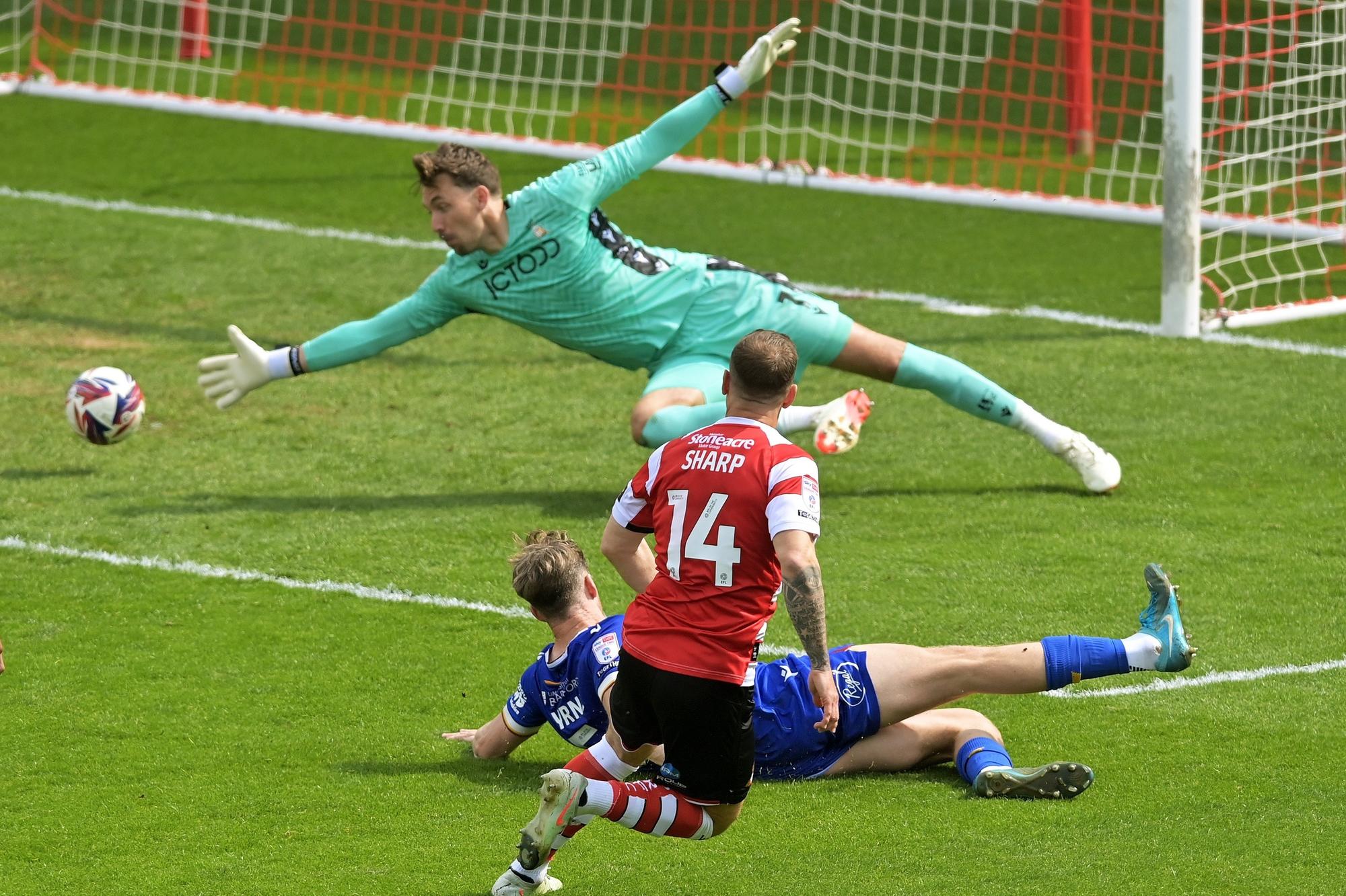 Doncaster Rovers legend and ex-Sheffield United and Leeds United ...