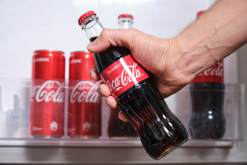 Is cola really worse for your teeth than other sodas? The dentist’s ...