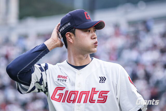 '최고 157km' 던졌지만, 7사사구 9실점 '악몽'…윤성빈 결국 2군행, '153km' 파이어볼러 홍민기 콜업 [MD부산]