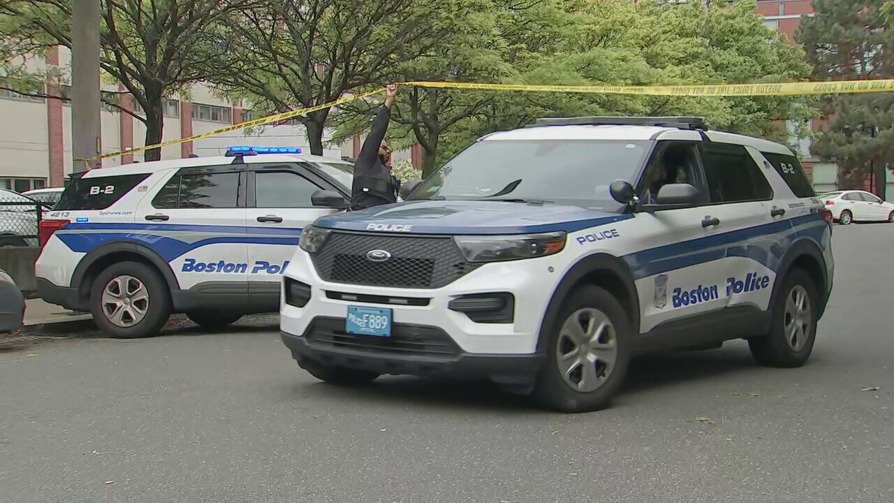 Homicide detectives called to scene of death investigation in Boston