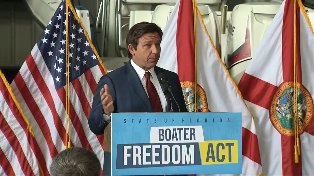 'That Is Not What We Want': Ron DeSantis Scolds Florida Law Enforcement, Signs Law Preventing ...