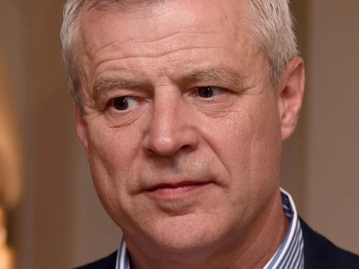 Rektor ČVUT si platil jako poradce prezidentova přítele Ondřeje Koláře ...