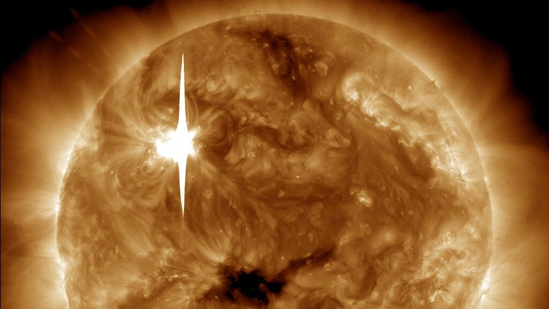 NASA warns solar storm to strike Earth this week, threating power grids ...