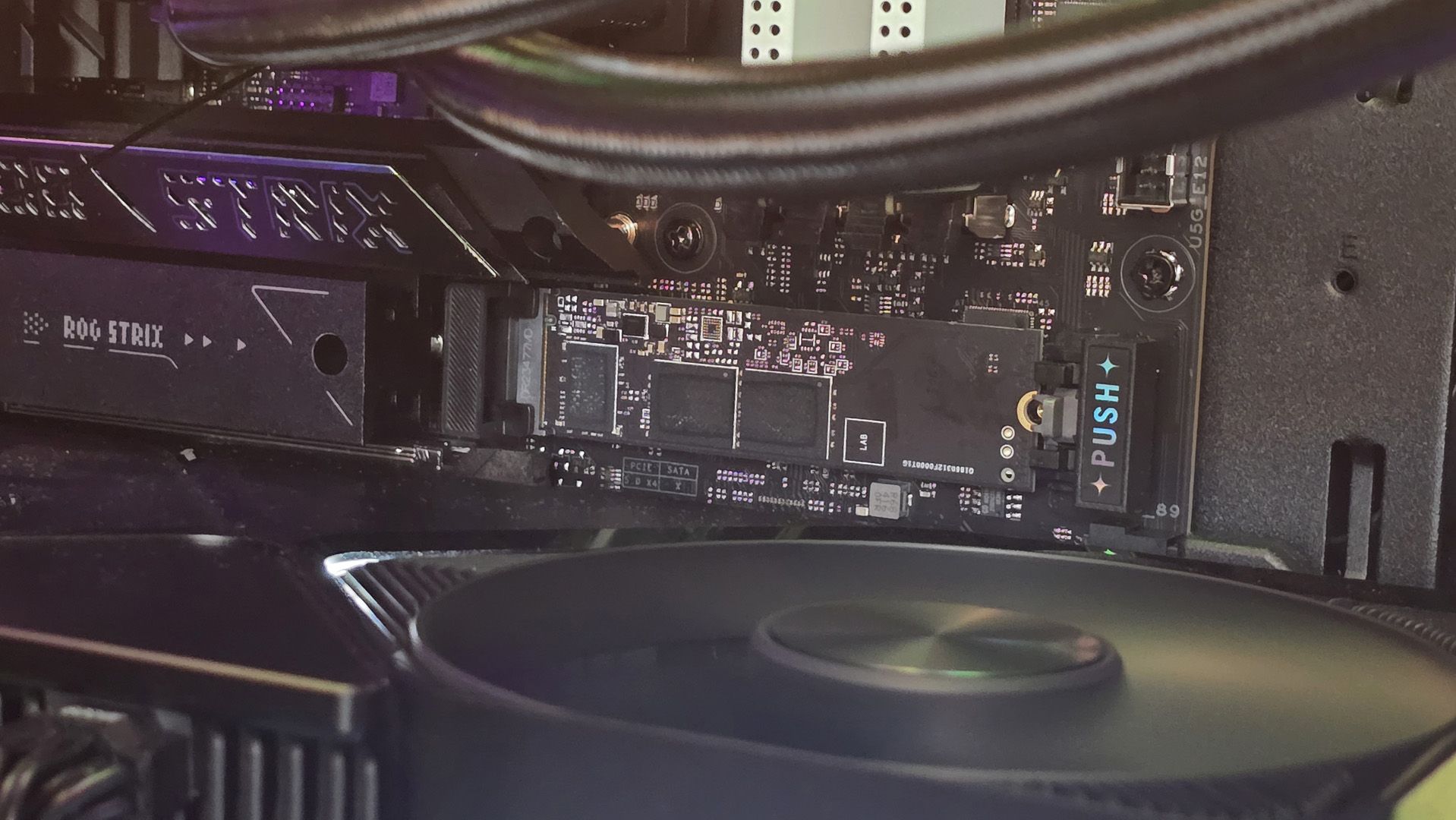 Phison launches the first ever SSD controller to have built-in AI ...