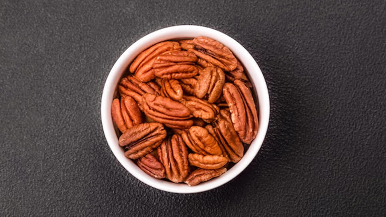 Snack Smart: How American Pecans Can Boost Your Heart Health Naturally