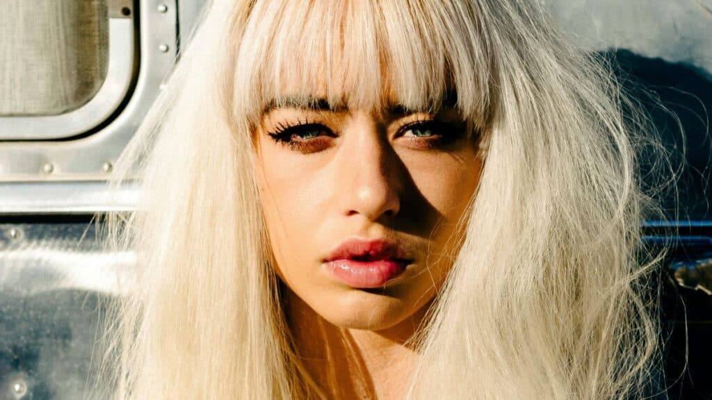 Vous rêvez d’adopter la frange ? Comment choisir la bonne selon la ...