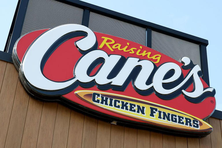 Raising Cane’s opens new Wichita restaurant on Tuesday