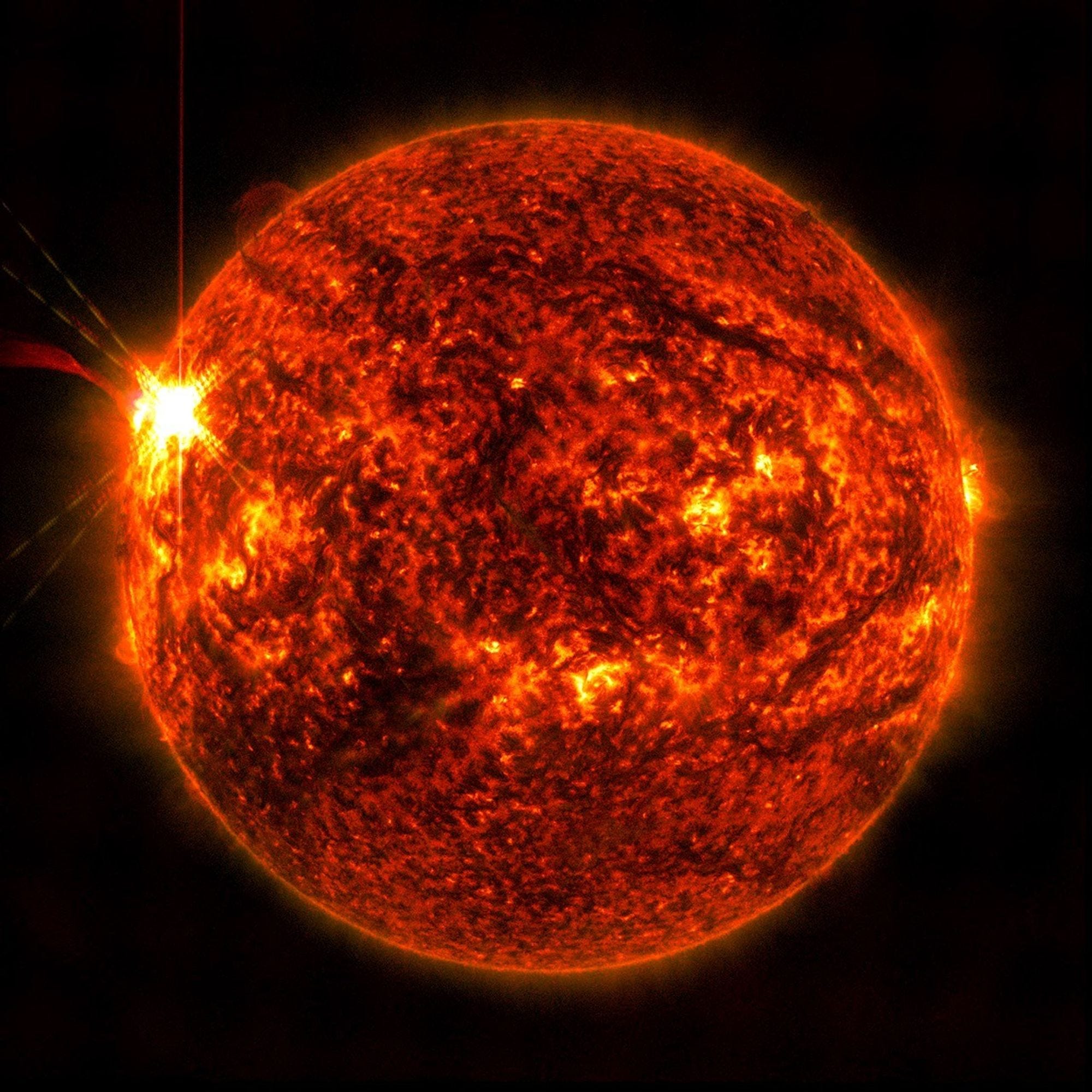 Sun releases strong solar flares, causing communications blackouts ...