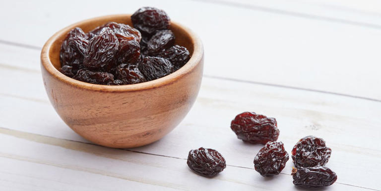 Are Raisins Actually Good for You? Experts Explain